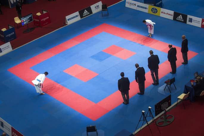 اعضای انجمن شوتوکان شوبوکان ایران (ISSKA) در آزمون ارتقاء داوری - انجمن ...